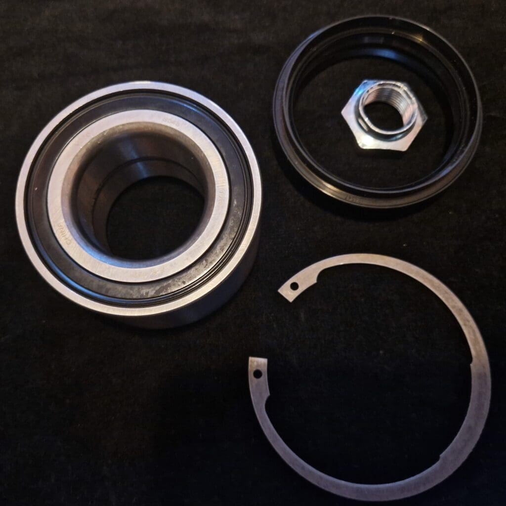 VW T3 T25 Syncro Front Wheel Bearing Kit OEM VW 251 407 625 - Vantopia